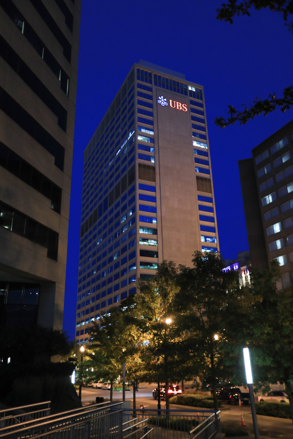 Gallery :: UBS Tower